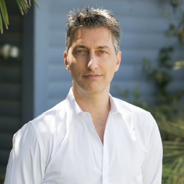 Jeffrey Raphael Professional Corporation-Lawyer and Notary Public